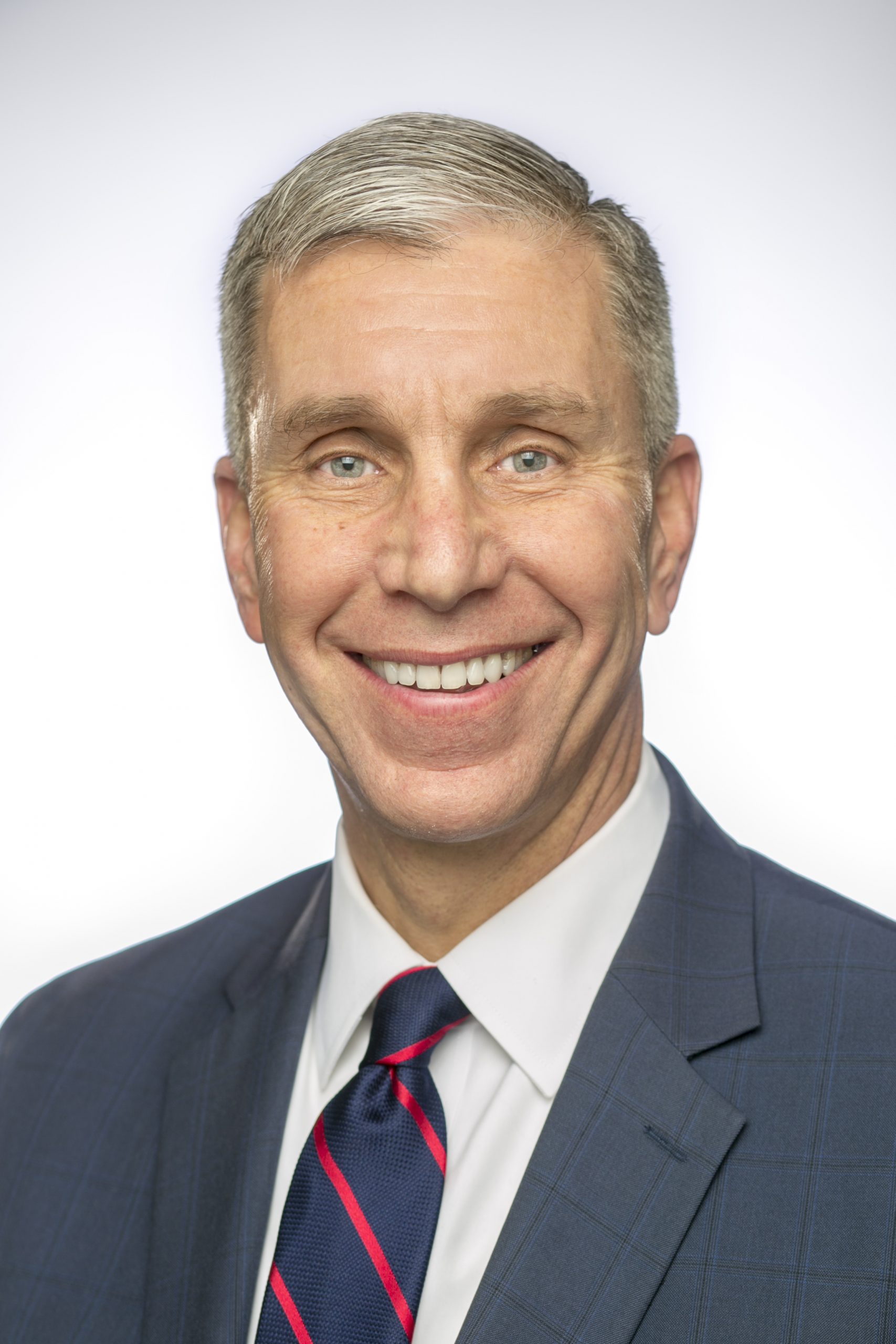 Kyle Cavanaugh ’94 Named NBA President, Administration | Belmont ...